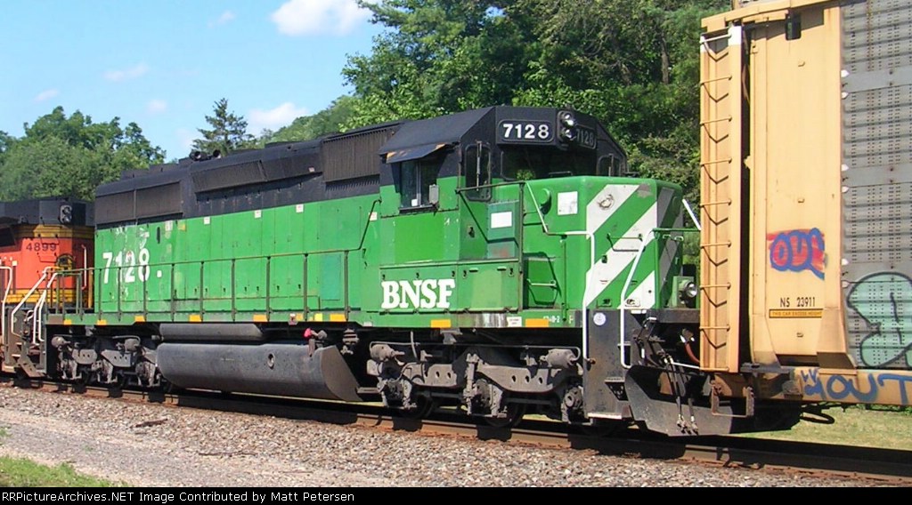 BNSF 7128